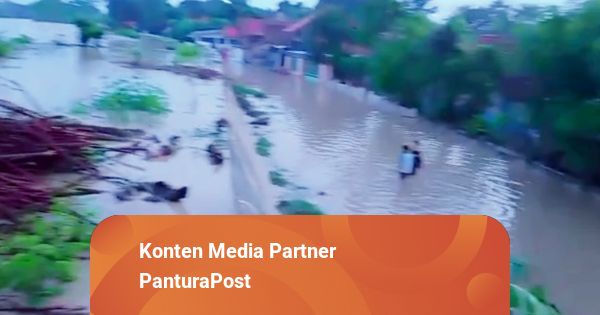 Tanggul Sungai Cisanggarung Jebol, Sejumlah Desa di Brebes Dikepung Banjir | kumparan.com